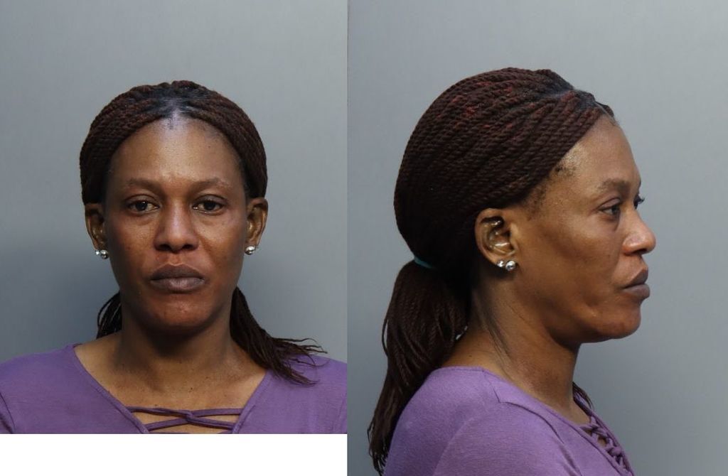BAYARD SIMONE 10/08/2022 - Miami-Dade County Mugshots Zone