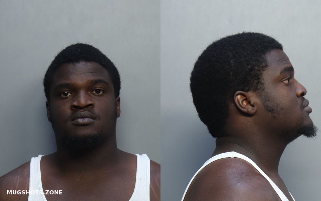 MANUEL CHAVONTE KENNETH 10/14/2022 - Miami-Dade County Mugshots Zone
