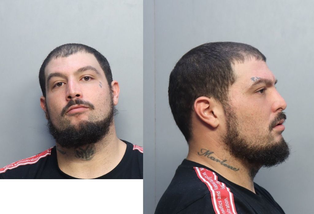 HERNANDEZ HECTOR 10/17/2022 - Miami-Dade County Mugshots Zone