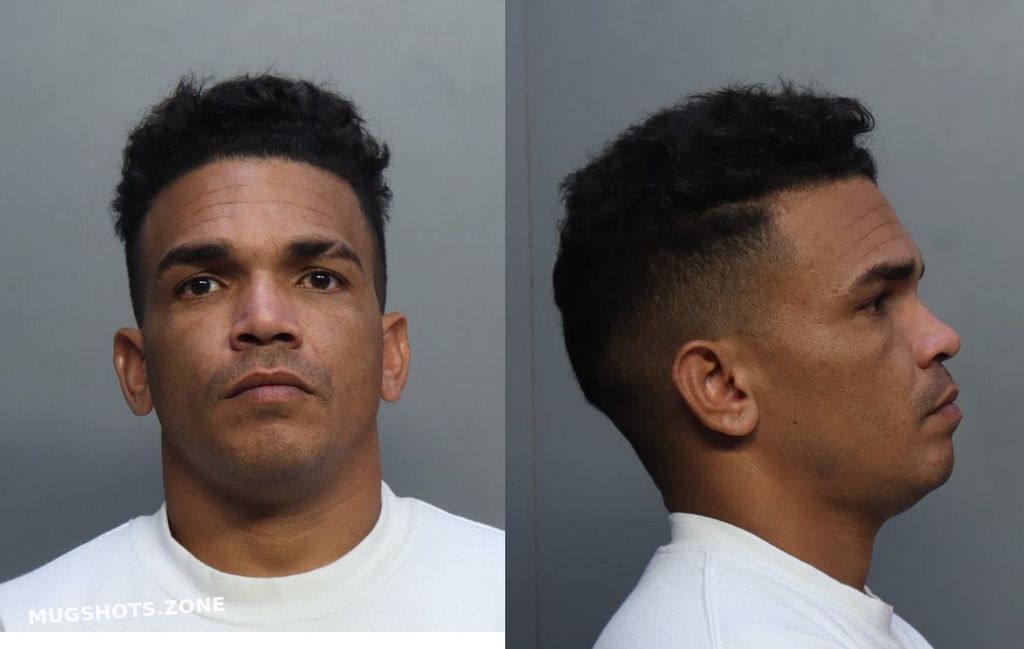 MACHADO-LALLANILLA ERIK EDUARDO 10/22/2022 - Miami-Dade County Mugshots ...