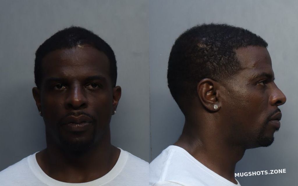 TRIPLETT MICHAEL CHARLES 10/22/2022 - Miami-Dade County Mugshots Zone