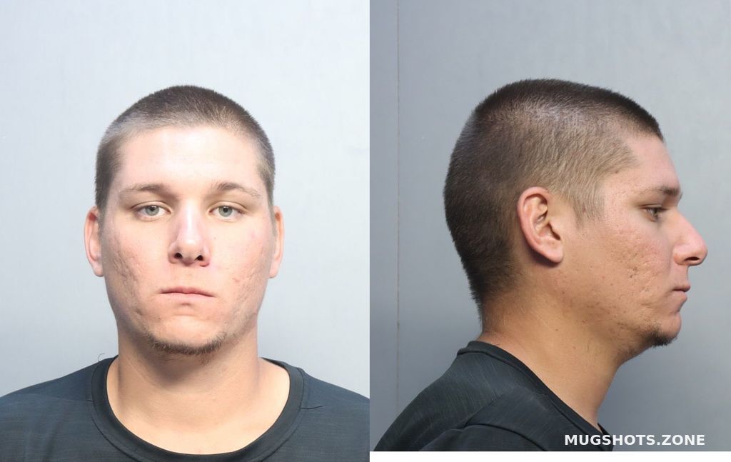 LOPEZ JAVIER JESUS 10/23/2022 - Miami-Dade County Mugshots Zone