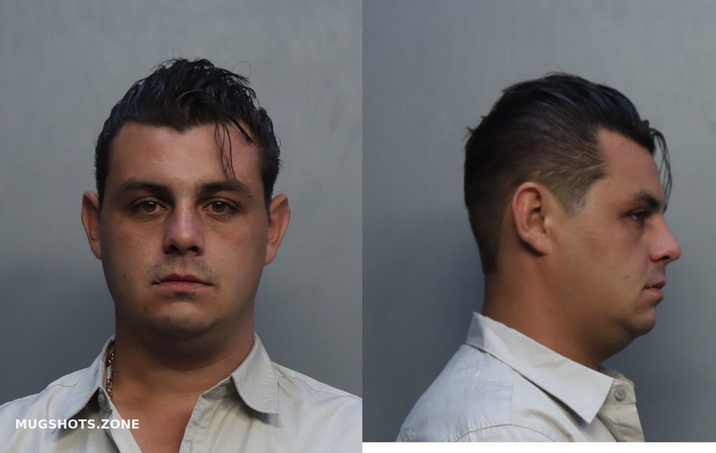 YOUNG JAX JAMES 10/23/2022 - Miami-Dade County Mugshots Zone
