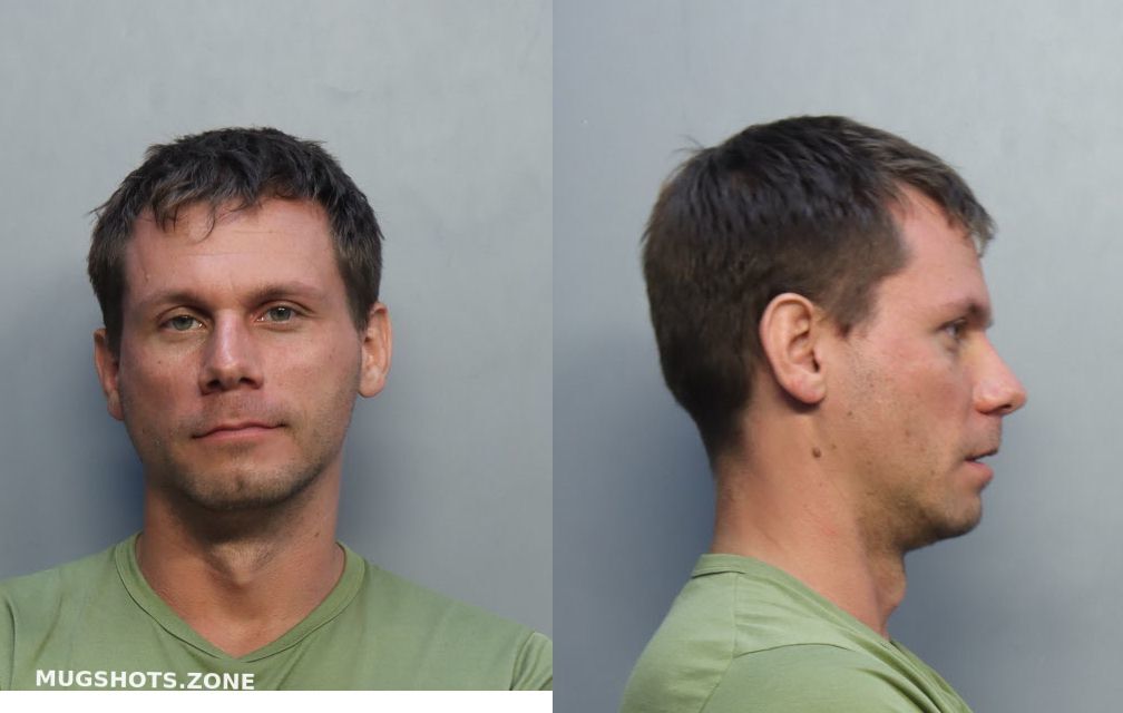 MISIURA AUSTIN ANTHONY 10/25/2022 - Miami-Dade County Mugshots Zone