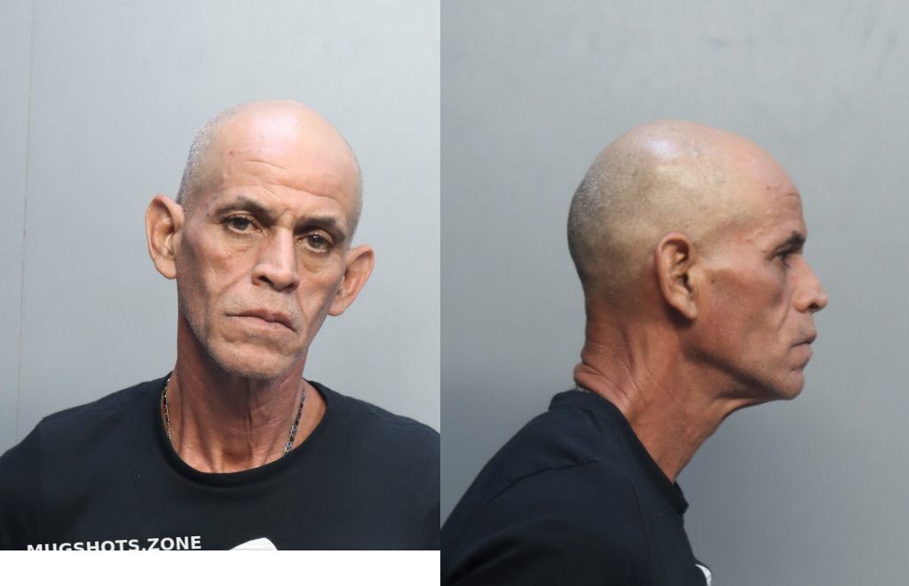 HERNANDEZ CARLOS 10/28/2022 - Miami-Dade County Mugshots Zone HERNANDEZ CARLOS 10/28/2022 - Miami-Dade County Mugshots Zone
