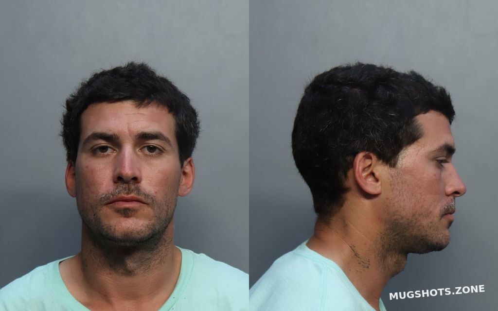 CORRALES CHRISTOPHER NICKOLAS 11/04/2022 - Miami-Dade County Mugshots Zone