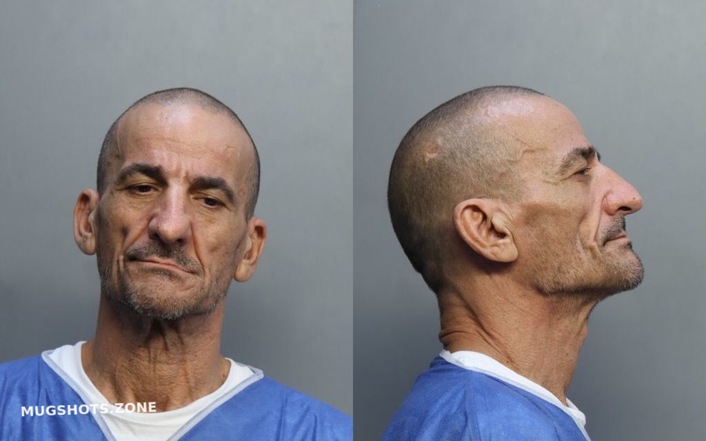 SUAREZ-ROCHA ALFREDO 11/04/2022 - Miami-Dade County Mugshots Zone