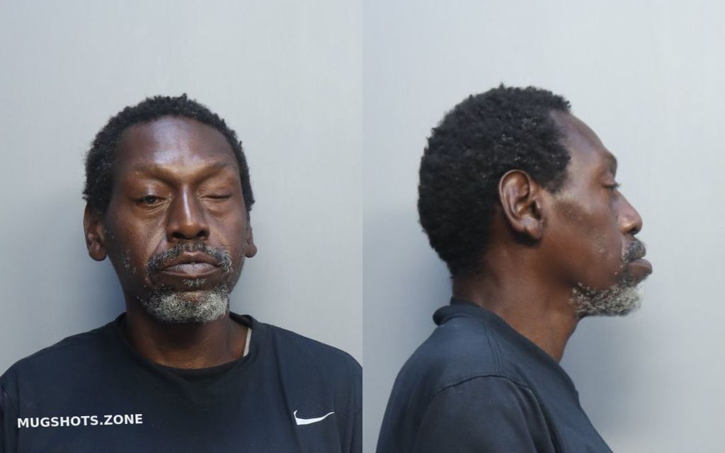 DOUGLAS VINCENT A 11/08/2022 - Miami-Dade County Mugshots Zone