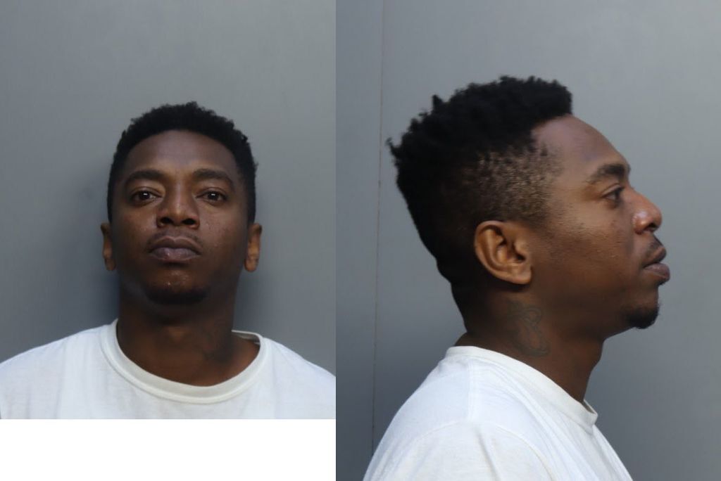 LAWSON JONATHAN 11/17/2022 - Miami-Dade County Mugshots Zone