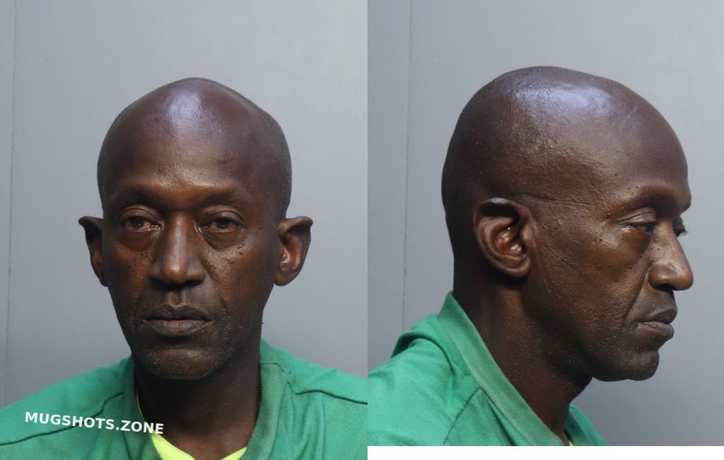 MATHIS ANTHONY BERNARD 11/18/2022 - Miami-Dade County Mugshots Zone