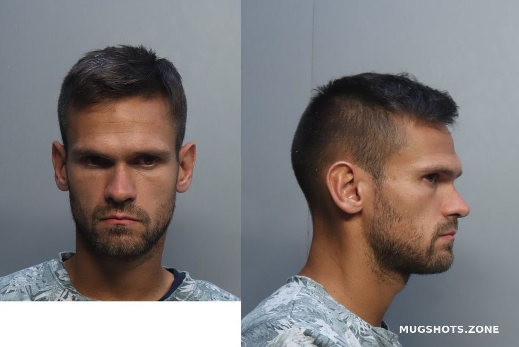 ARZENO FERNANDO MARTIN 11/18/2022 - Miami-Dade County Mugshots Zone