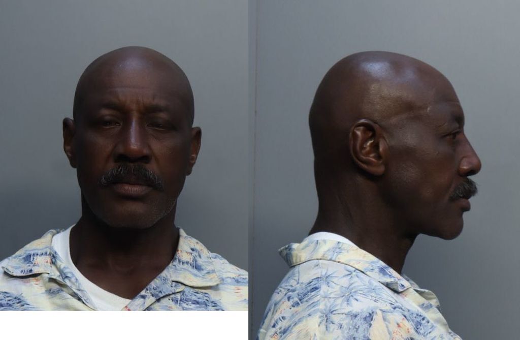 HARRIS JOHNNY DEWITTE 11/19/2022 - Miami-Dade County Mugshots Zone