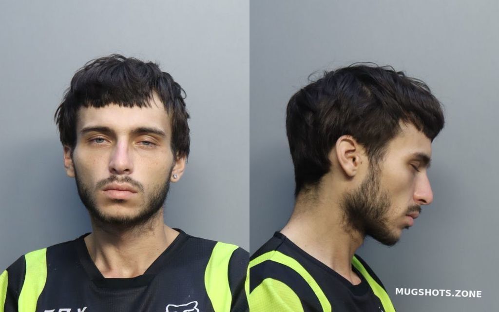 MOREAU JONATHAN TYLER 11/22/2022 - Miami-Dade County Mugshots Zone