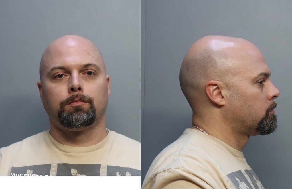 GAUNT ERIC PAUL 11/24/2022 - Miami-Dade County Mugshots Zone