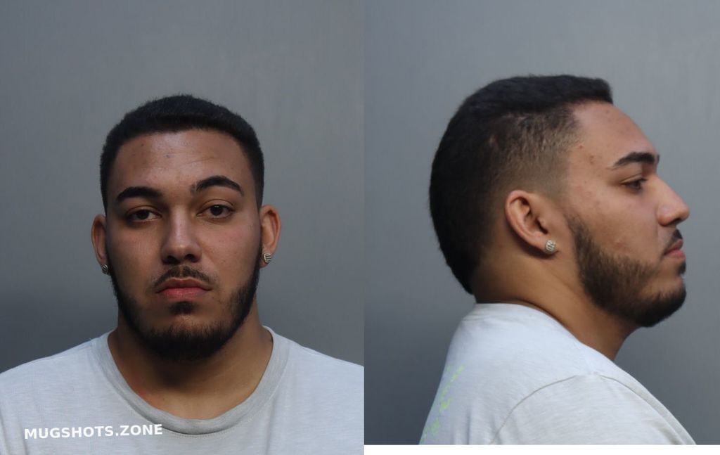 OBREGON RICHARD DAVID 11/27/2022 - Miami-Dade County Mugshots Zone