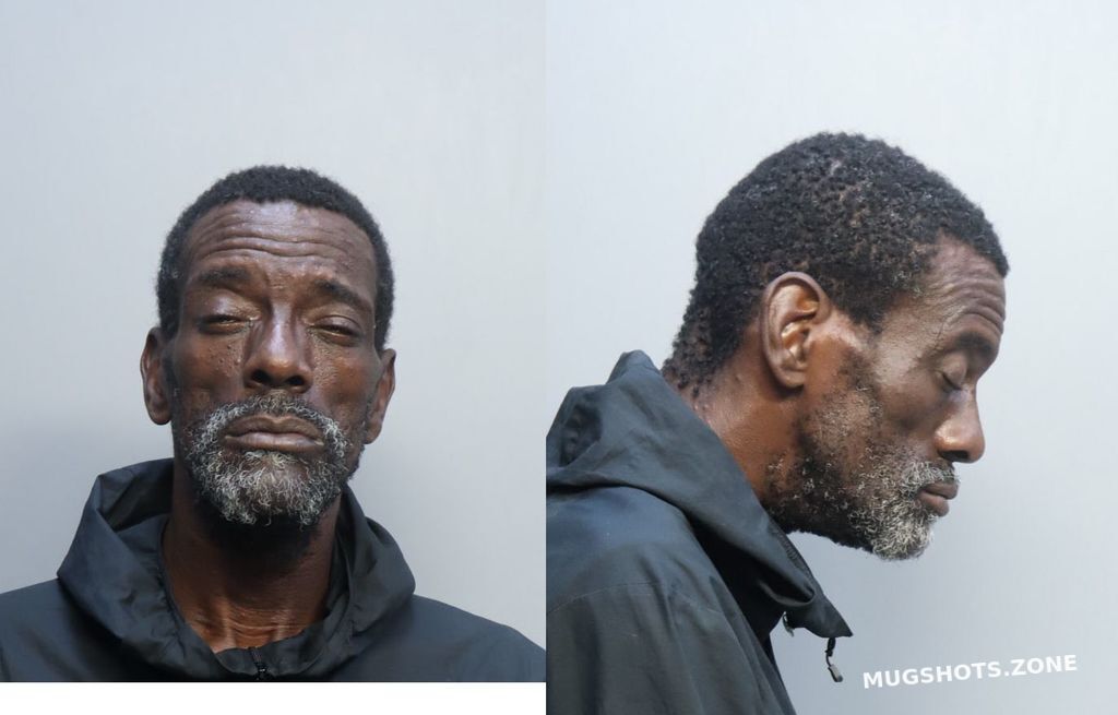 TUCKER RODERIC 11/29/2022 - Miami-Dade County Mugshots Zone