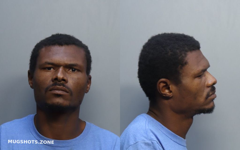 ROBINSON DARRIS 11/29/2022 - Miami-Dade County Mugshots Zone
