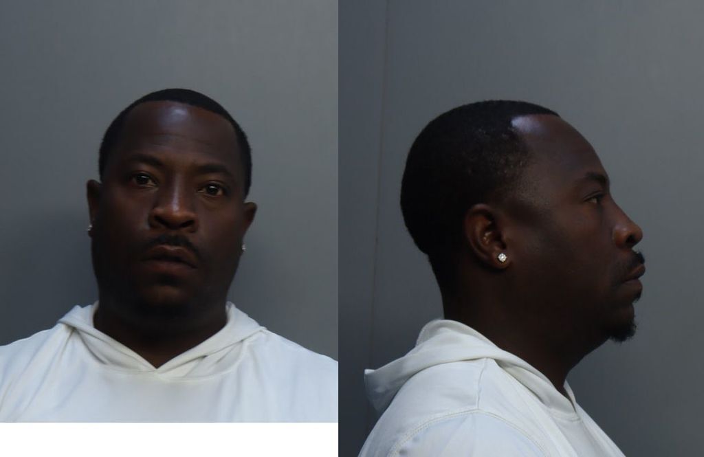 WILLIAMS AUDWIN GUSTAVIUS 12/01/2022 - Miami-Dade County Mugshots Zone