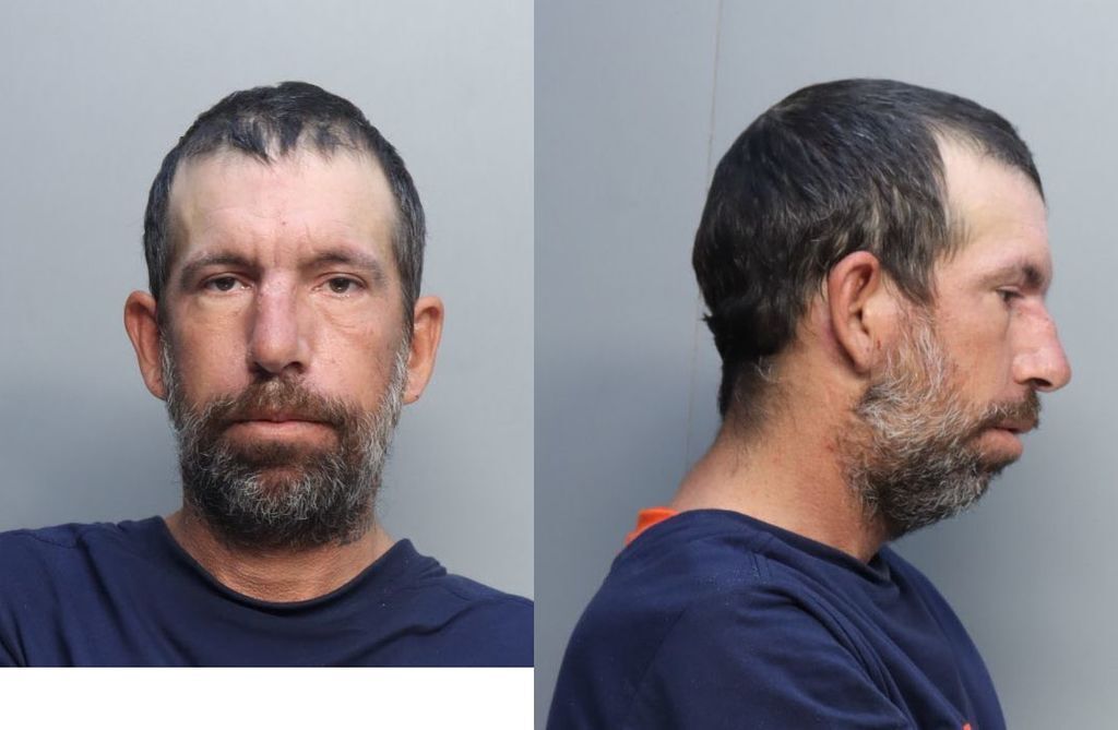 AUER DANIEL ISAIAH 12/10/2022 - Miami-Dade County Mugshots Zone