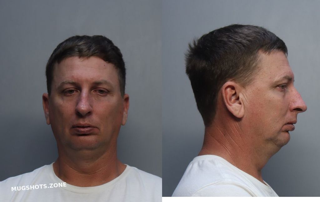 LEWIS RUSTY DONALD 12/21/2022 - Miami-Dade County Mugshots Zone