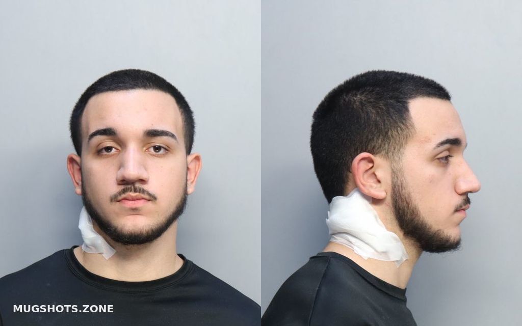 MENDEZ CARLOS ALBERTO 01/03/2023 - Miami-Dade County Mugshots Zone MENDEZ CARLOS ALBERTO 01/03/2023 - Miami-Dade County Mugshots Zone