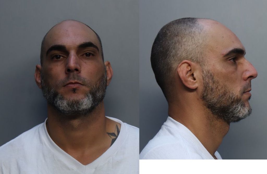 OROPESA RAYDEL 01/09/2023 - Miami-Dade County Mugshots Zone