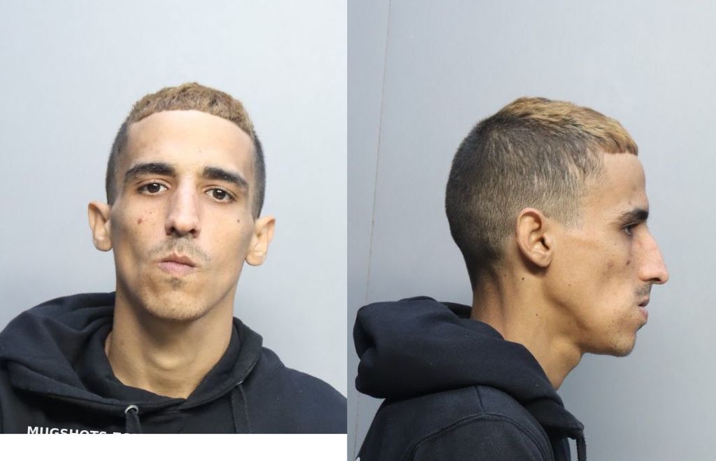 GONZALEZ RAFAEL 01/23/2023 - Miami-Dade County Mugshots Zone GONZALEZ RAFAEL 01/23/2023 - Miami-Dade County Mugshots Zone