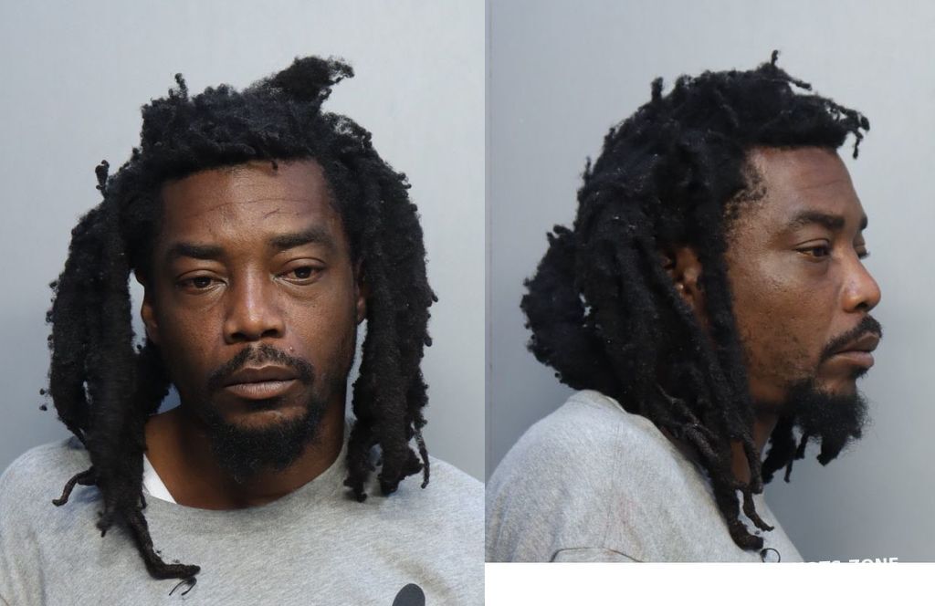 THOMPKINS ARTAVIOUS 02/25/2023 - Miami-Dade County Mugshots Zone