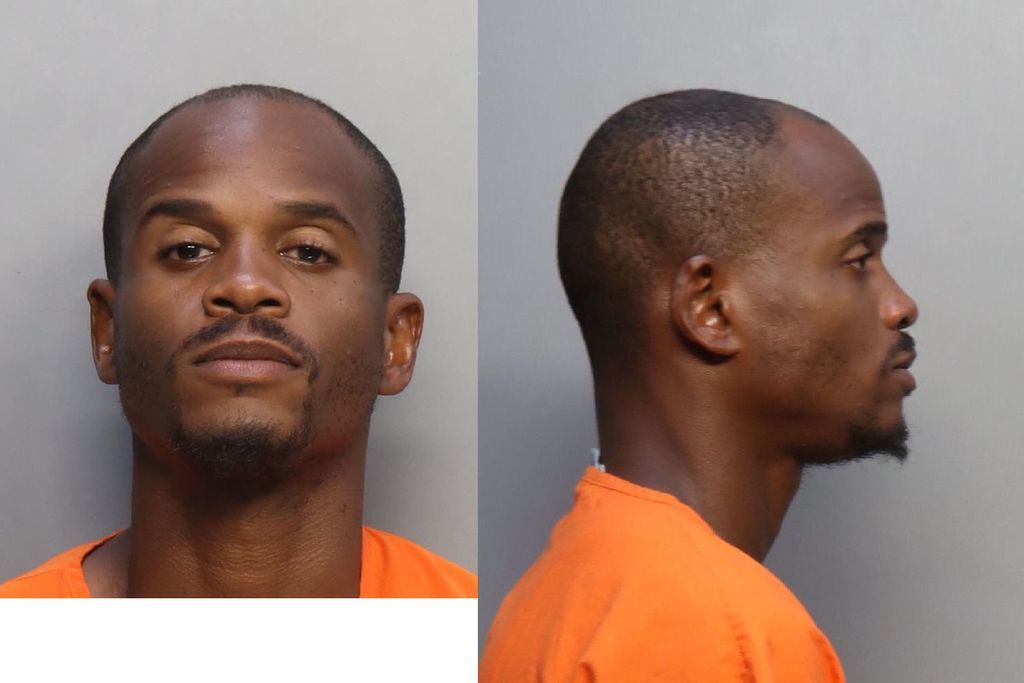 CLOEMAN CHRISTOPHER EDWARD 03/30/2023 - Miami-Dade County Mugshots Zone
