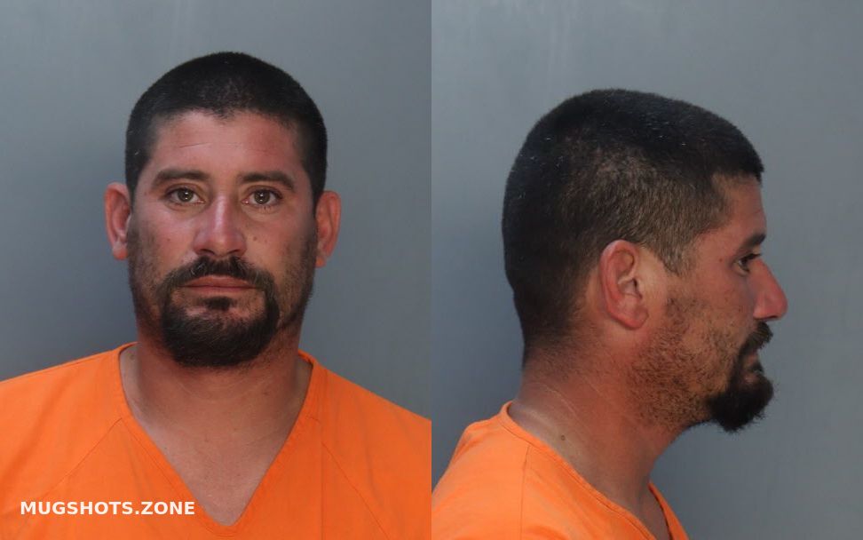 RODRIGUEZ LEONARDO 04/04/2023 - Miami-Dade County Mugshots Zone