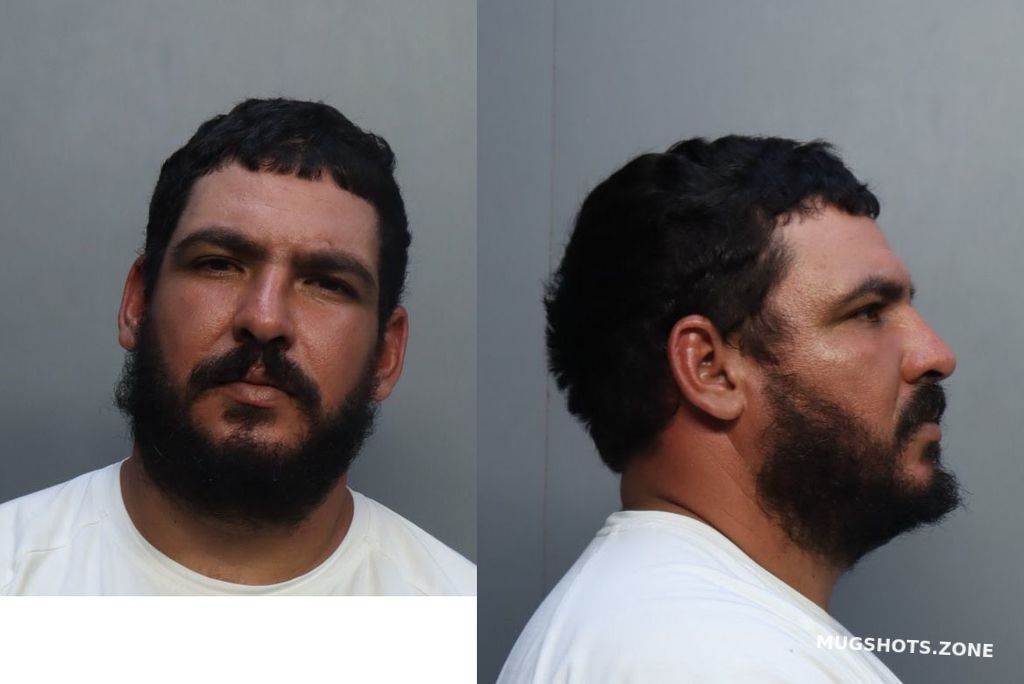 COSTA-CHIRINO RUBEN 04/22/2023 - Miami-Dade County Mugshots Zone