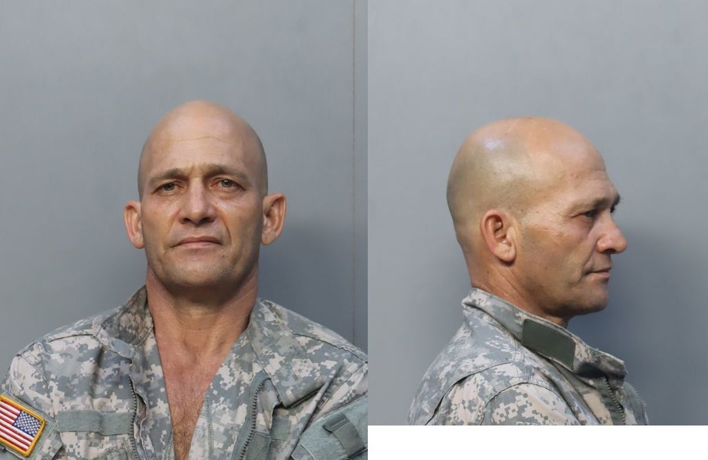 HERNANDEZ YOVANI 04/24/2023 - Miami-Dade County Mugshots Zone HERNANDEZ YOVANI 04/24/2023 - Miami-Dade County Mugshots Zone