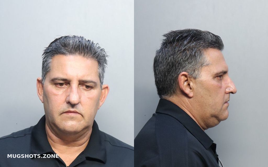 RAVELO CARLOS 05/01/2023 - Miami-Dade County Mugshots Zone