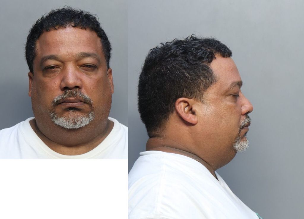 DORTA ROBERTO CARLOS 05/28/2023 - Miami-Dade County Mugshots Zone