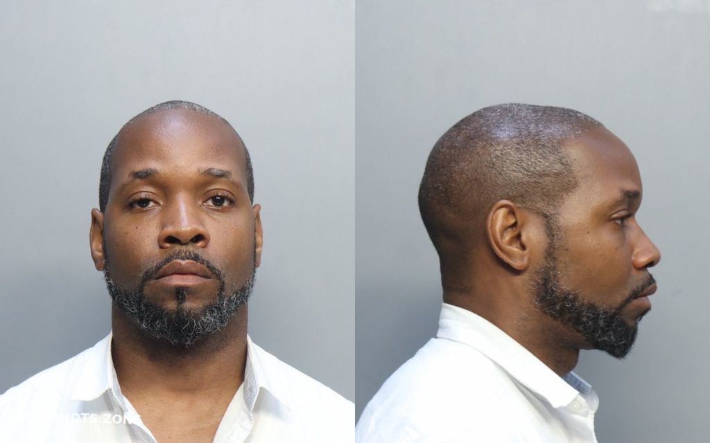 COLLINS RIVELL JAMIL 08/29/2023 - Miami-Dade County Mugshots Zone
