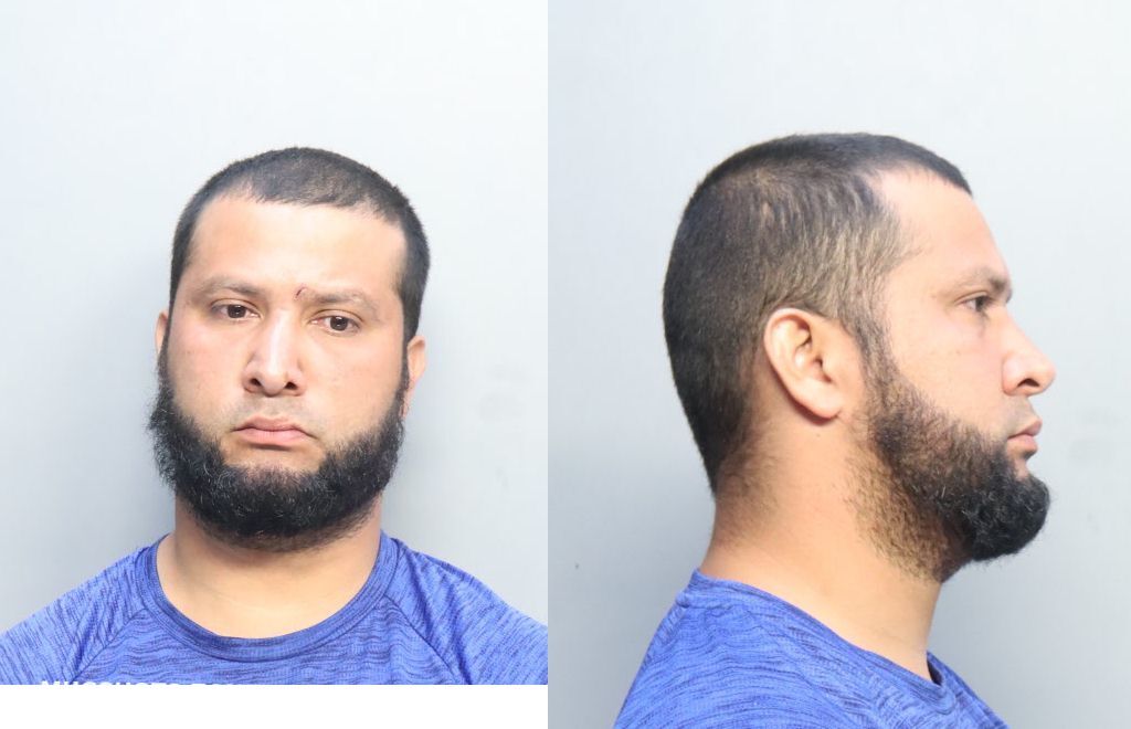 OPORTA-MULLER BARINGTON EMILIO 11/01/2023 - Miami-Dade County Mugshots Zone