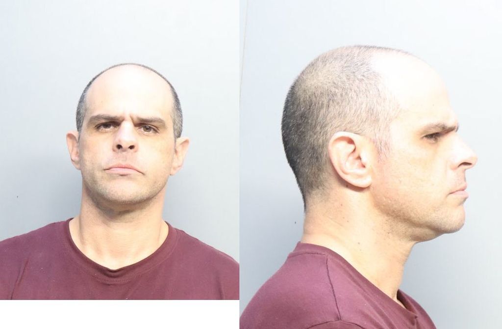 RODRIGUEZ ERIC 11/29/2023 - Miami-Dade County Mugshots Zone