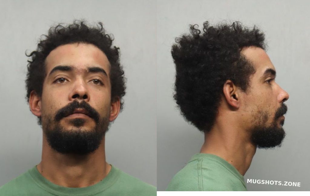 RIVERABARRERA JONATHAN 12/07/2023 - Miami-Dade County Mugshots Zone