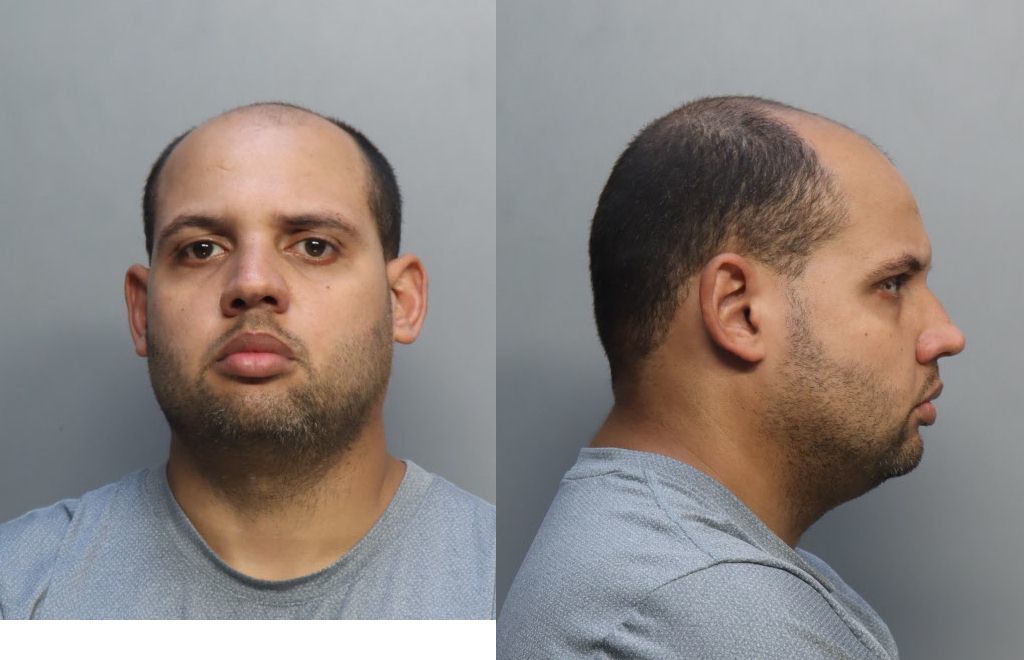 RODRIGUEZHERNANDEZ RAMON 01/24/2024 - Miami-Dade County Mugshots Zone