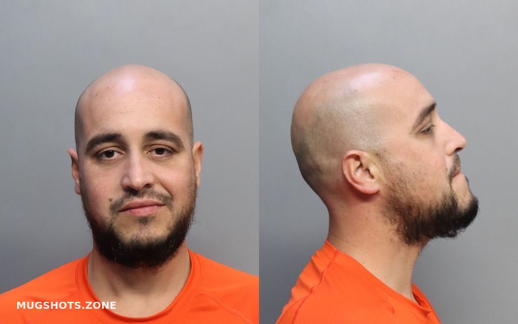 RODRIGUEZ ROGELIO 02/22/2024 - Miami-Dade County Mugshots Zone RODRIGUEZ ROGELIO 02/22/2024 - Miami-Dade County Mugshots Zone