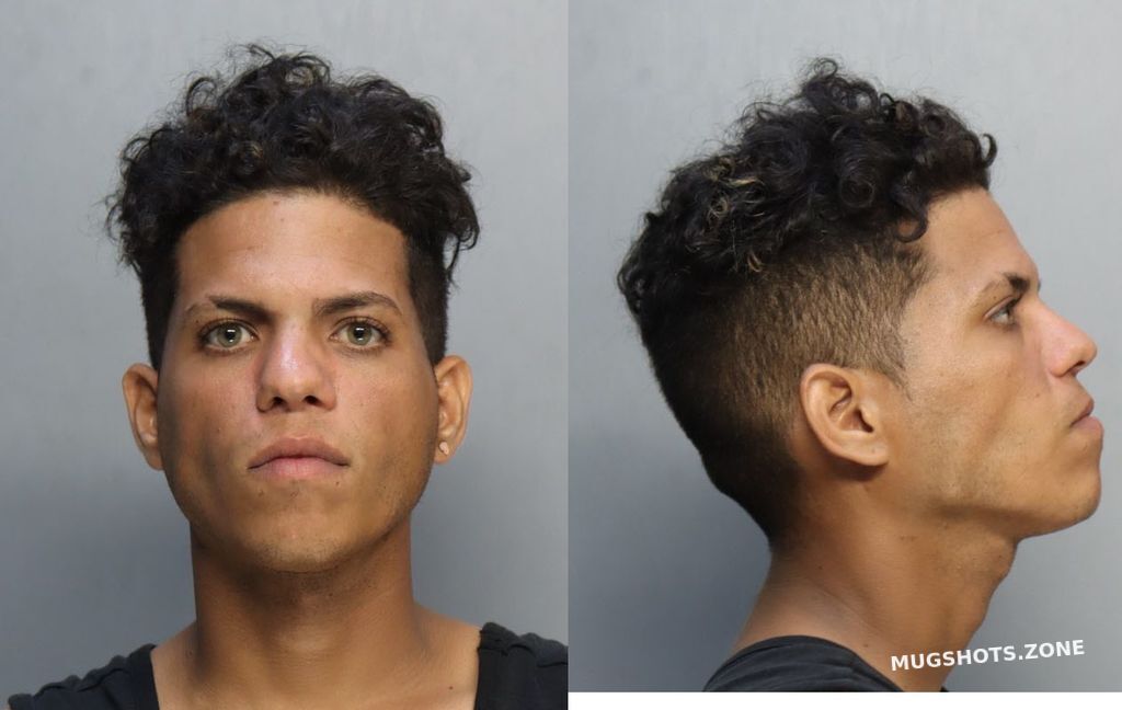 REYES YOEL VELAZQUEZ 04/28/2024 - Miami-Dade County Mugshots Zone