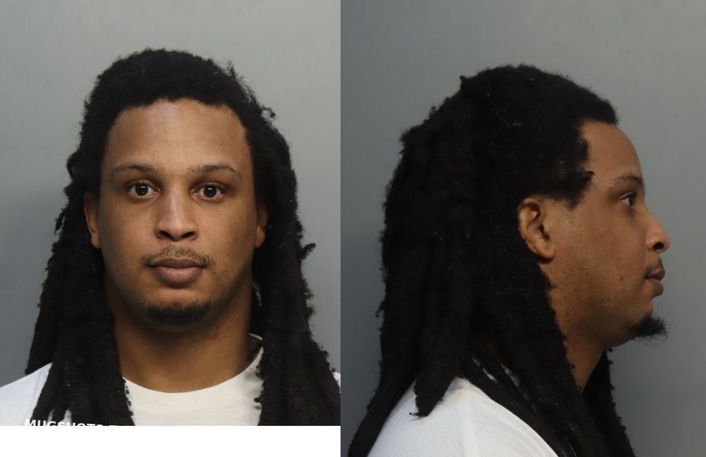 DAVIS RAKEEM 11/06/2024 - Miami-Dade County Mugshots Zone