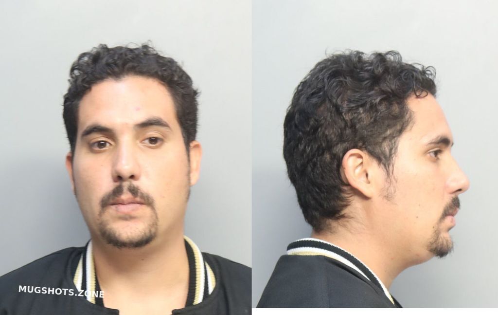 ESQUIVEL JUAN C 11/23/2024 - Miami-Dade County Mugshots Zone