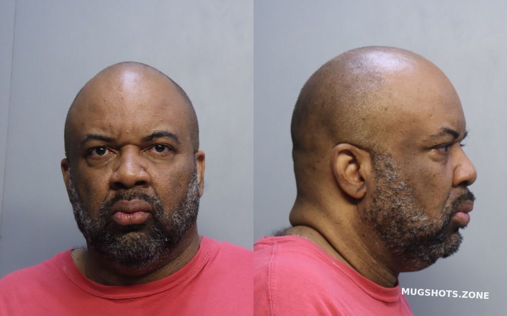 HOOKS TRAVIS CORDELL 01/03/2025 - Miami-Dade County Mugshots Zone