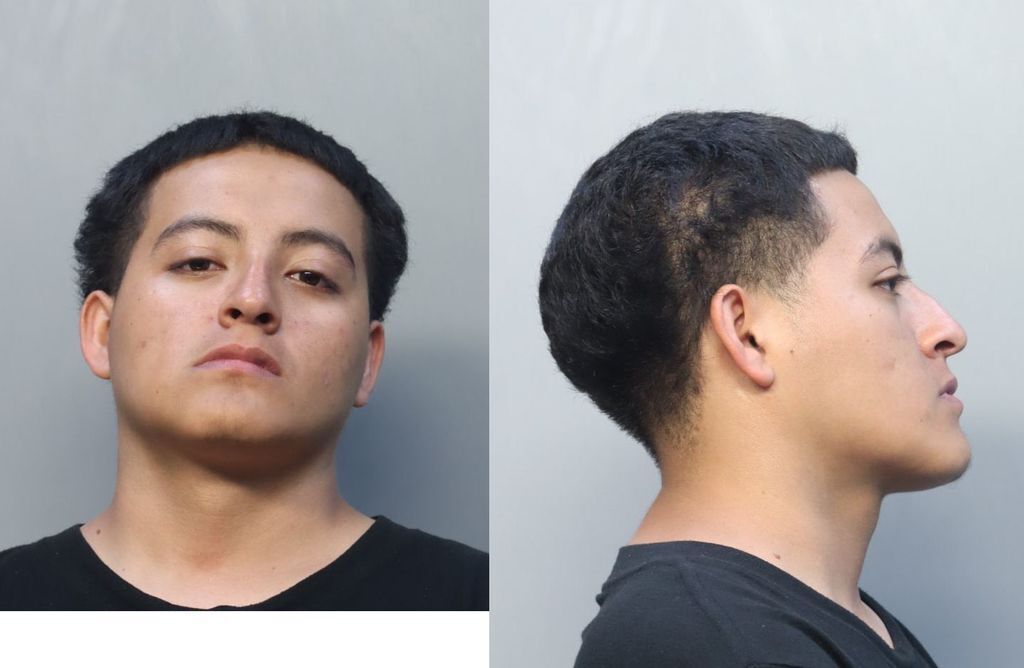 GIRON-ARTERO ANDERSON ENRIQUE 03/27/2025 - Miami-Dade County Mugshots Zone