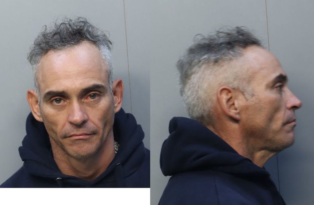 QUEVEDOPEREZ LAZARO RAYDEL 03/29/2025 - Miami-Dade County Mugshots Zone