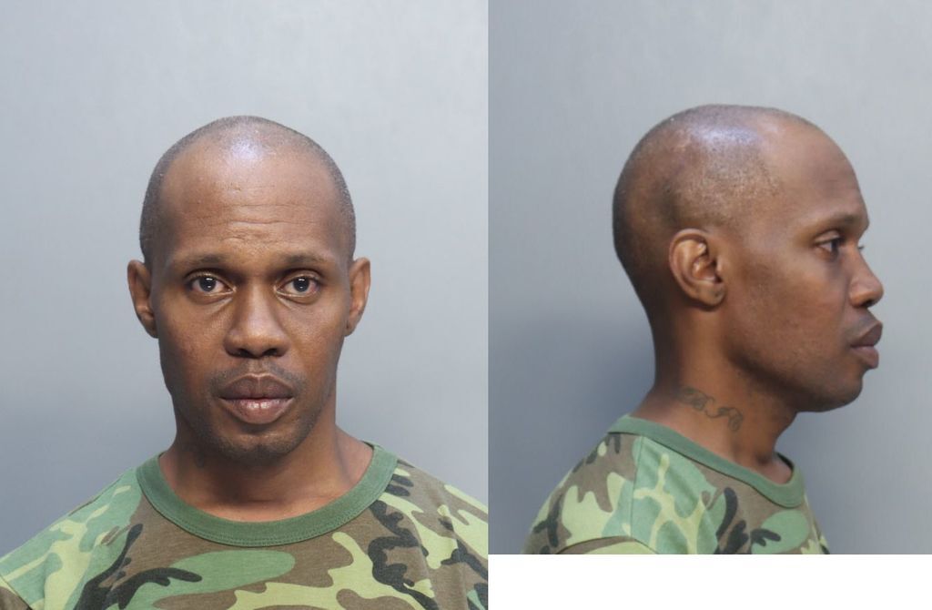 HOLIFIELD CORNELIUS ALLEN 05/11/2025 - Miami-Dade County Mugshots Zone
