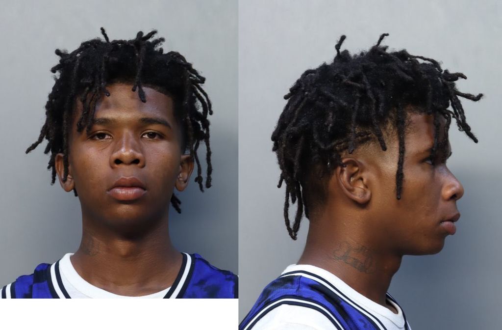 DEFELL TONY MONTEZ 06/14/2025 - Miami-Dade County Mugshots Zone