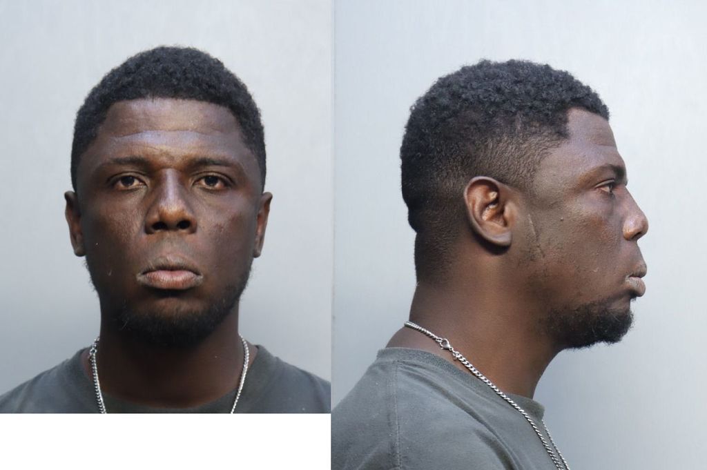 MARTINEZARZU RONY R 06/29/2025 - Miami-Dade County Mugshots Zone
