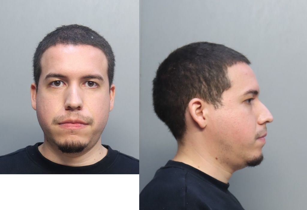 CHAVEZ EMMANUEL ISSAC 07/04/2025 - Miami-Dade County Mugshots Zone